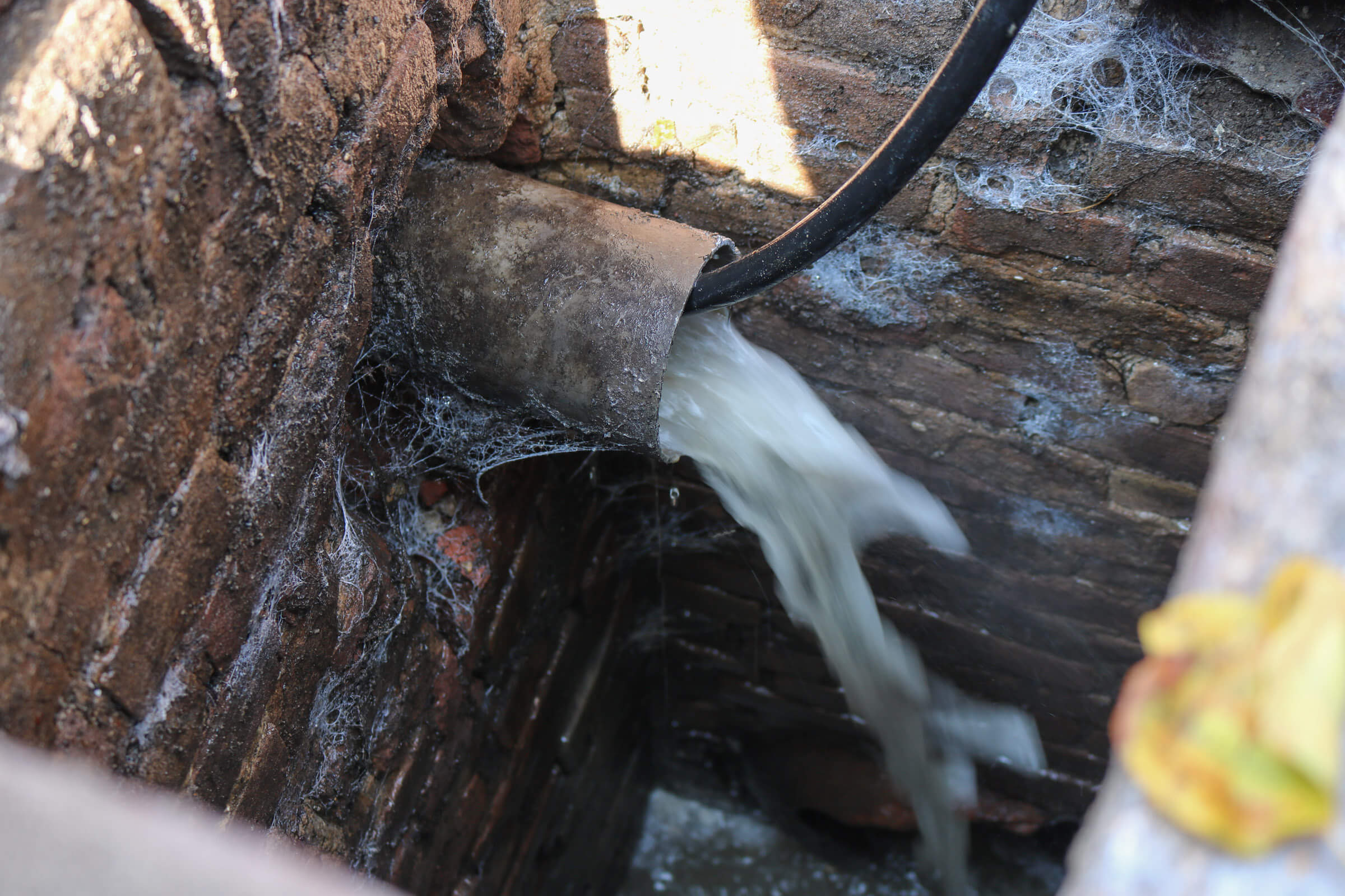 Rioolproblemen in Zeeland? Verhelp rioolproblemen - Lacor Riooltechniek